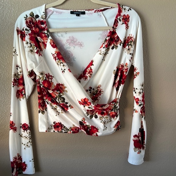 Ambiance | Tops | Large Crop Top | Poshmark